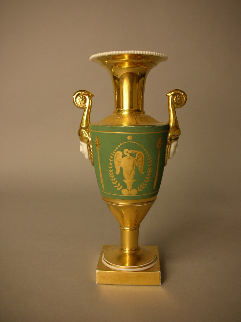 Robert Morrissey Antiques: Fine Old Paris Empire vase